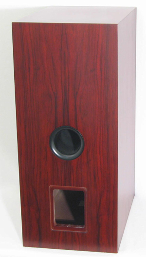 箱は図の二種類から選択する。箱の大きさは幅 240mm 高さ 560mm 奥行 380mm くらい